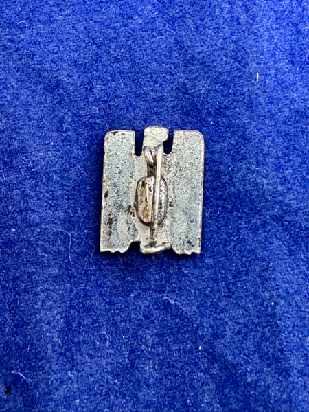 World War Relics Catalog